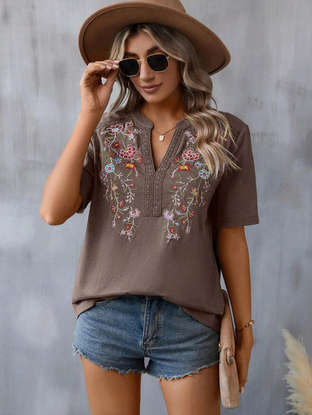 LUNE Floral Embroidery Notched Neck Tee – Iets van Alles by Hiertjie